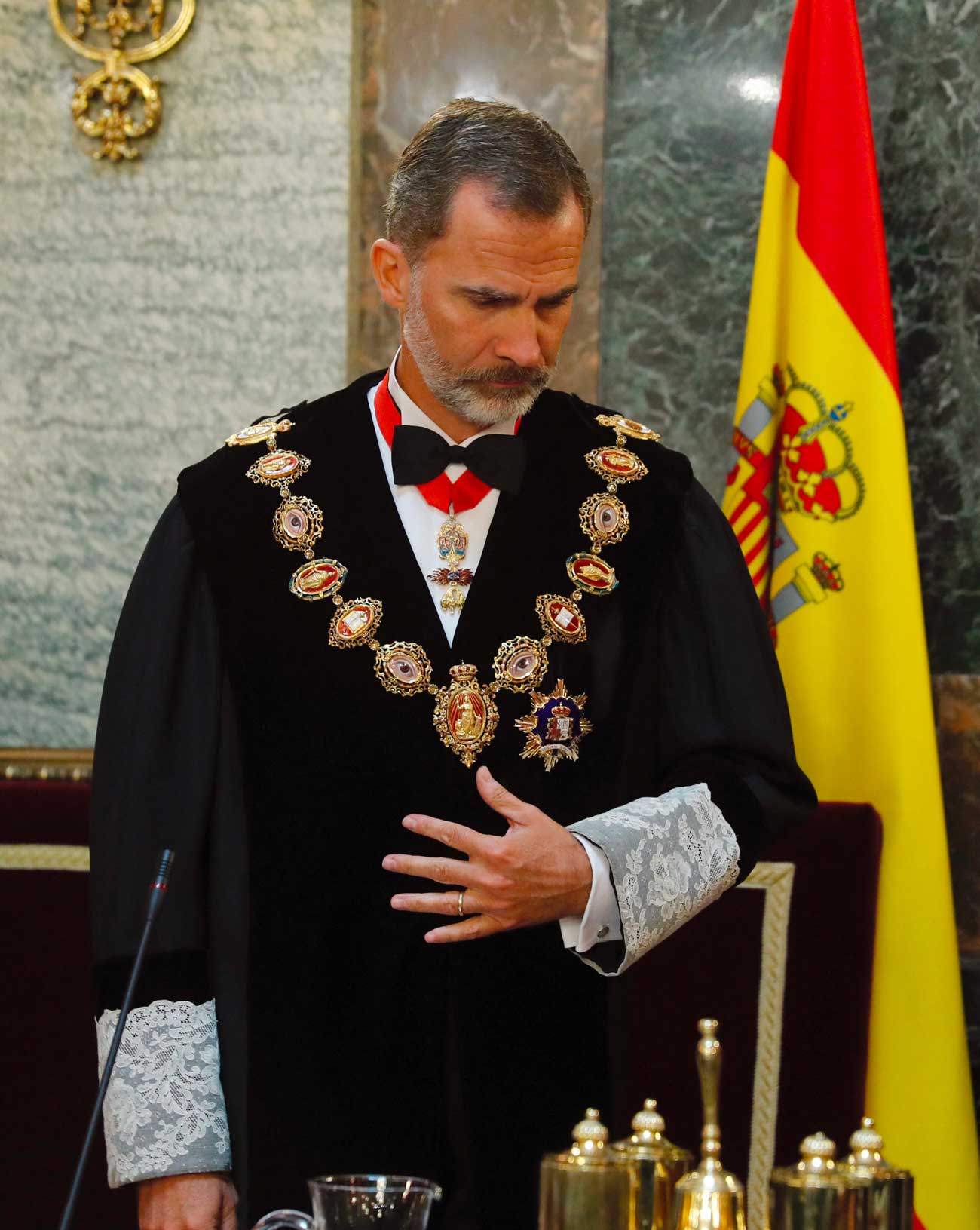 Le roi Felipe porte exceptionnellement le Grand collier de Justice en ...