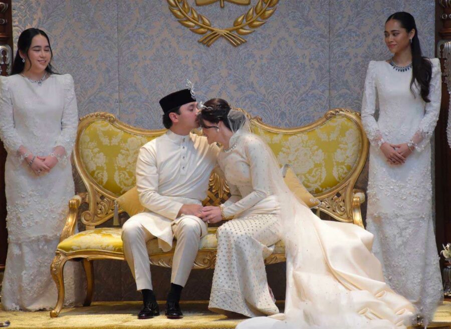 Le diadème disparu de la reine Mary retrouvé en Malaisie lors d'un mariage royal