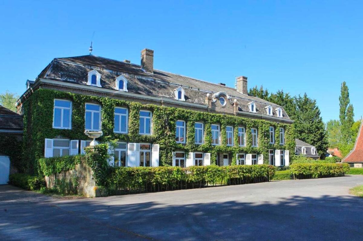 Le château Sainte-Flore : le refuge du roi Albert 1er et de la reine ...