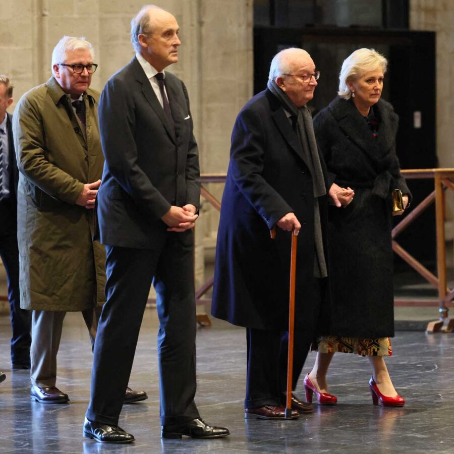 Le roi Albert II, la princesse Astrid et le prince Laurent au Te Deum ...