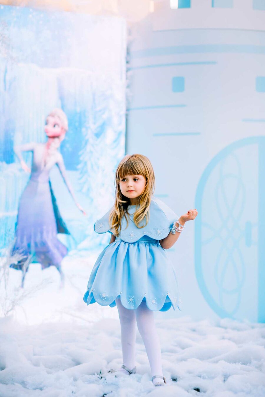 L'anniversaire magique de la princesse Géraldine au royaume d'Arendelle