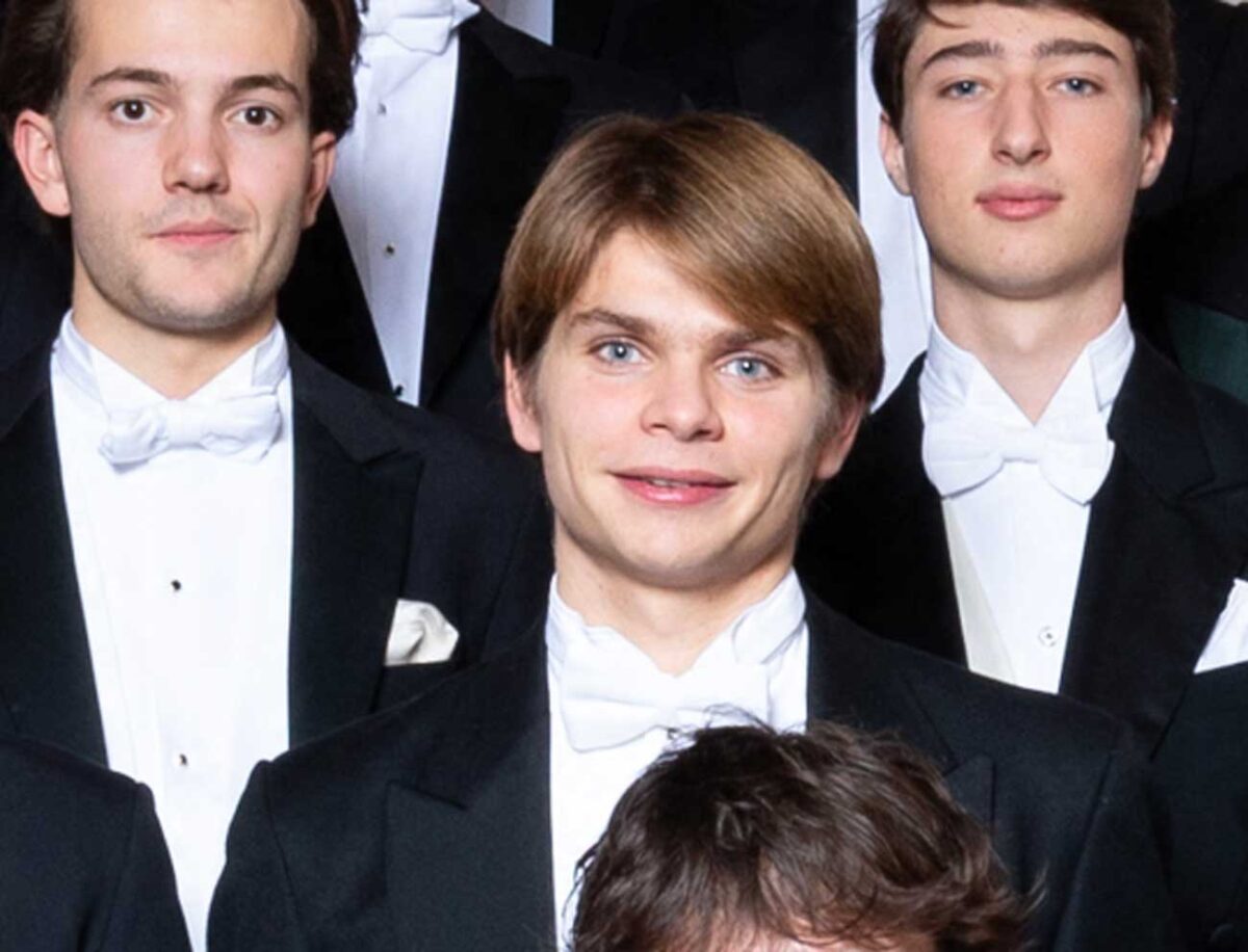 Le prince Constantin d'Orléans perpétue la tradition des princes ...