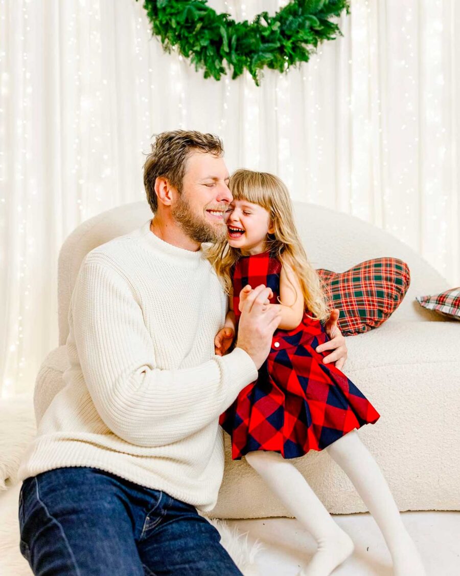 La joie du prince Leka avec sa fille Géraldine pour Noël