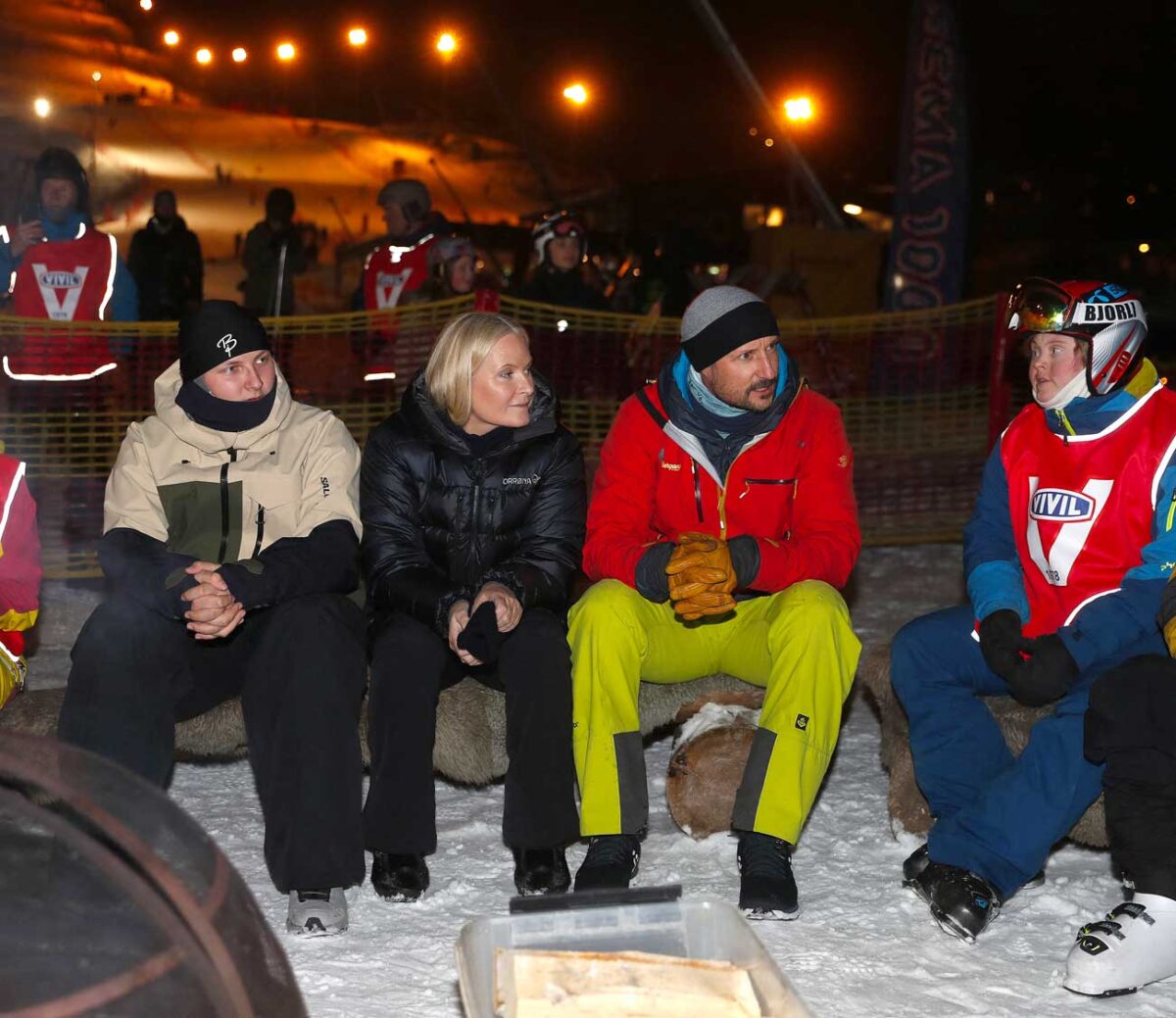 Le prince Sverre Magnus et le couple héritier participent à l ...