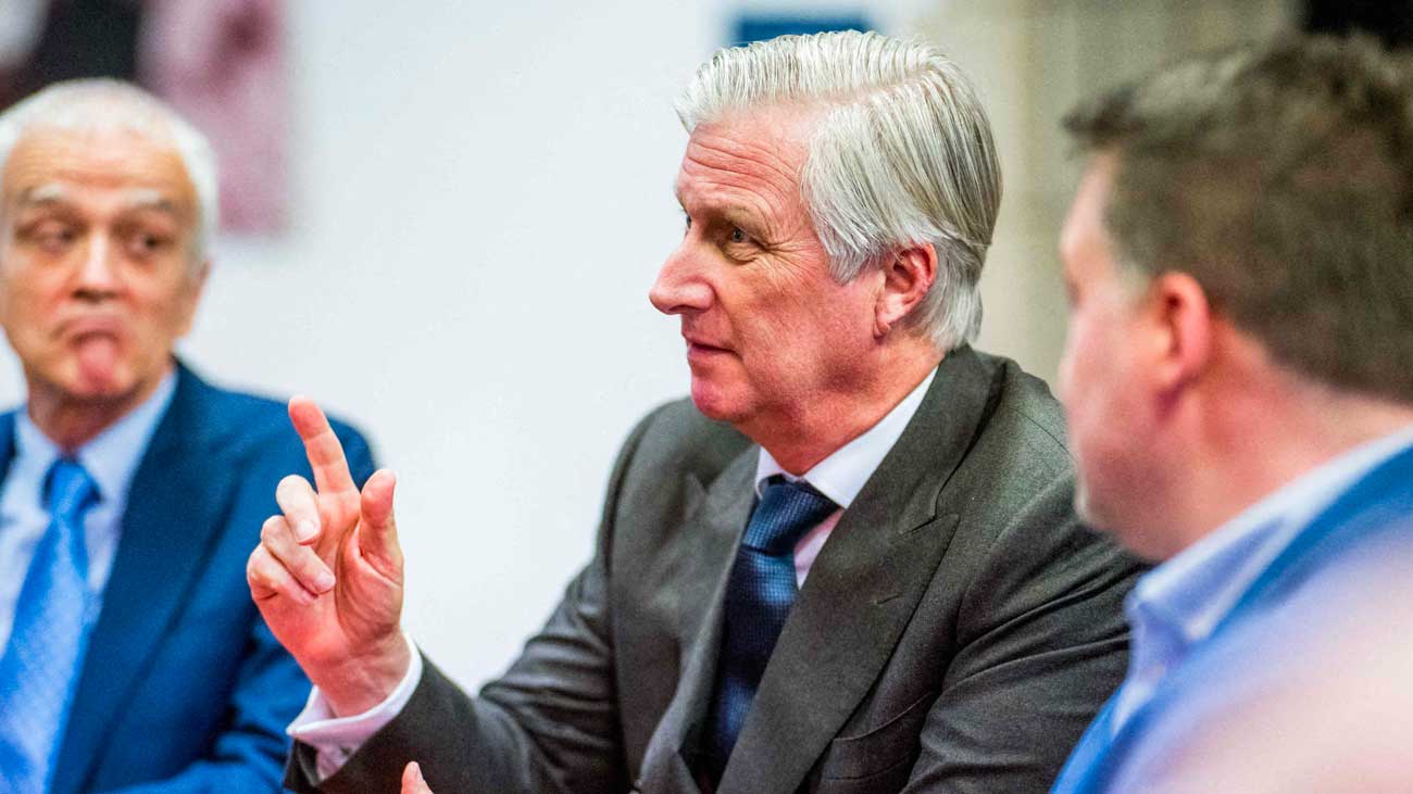 Le roi Philippe s'intéresse aux solutions contre la désinformation et ...