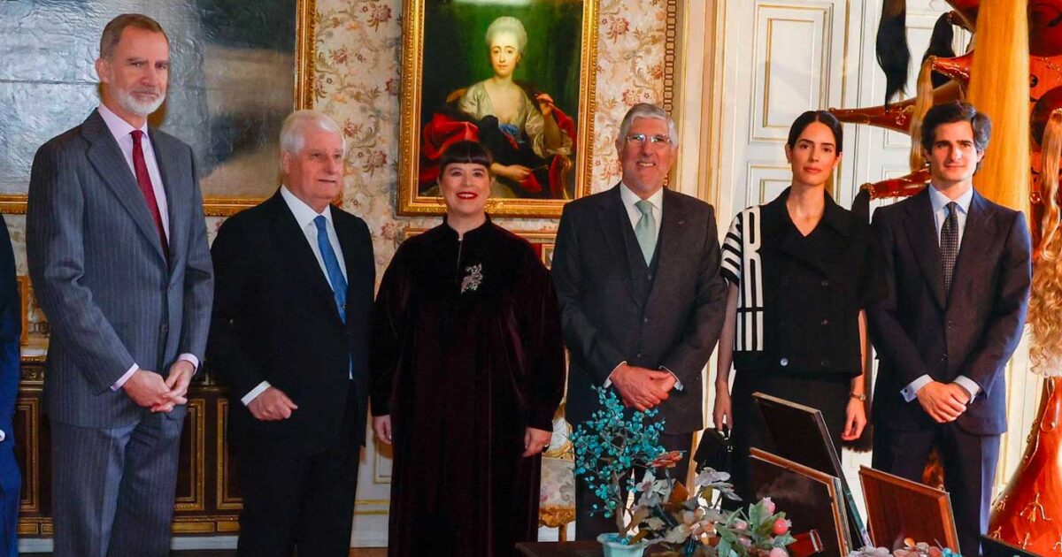 Nouveaux portraits du duc d'Albe et de son héritier dans leur palais ...