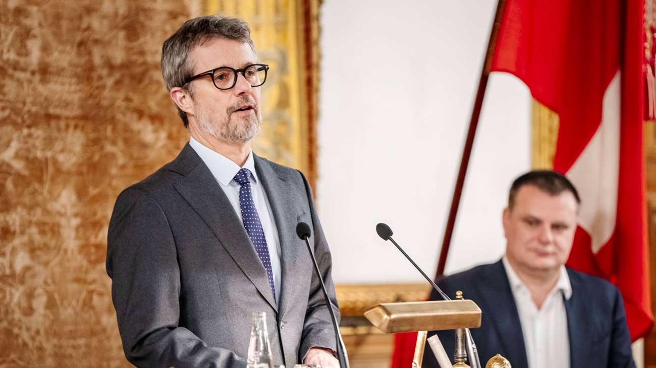 Le roi Frederik X célèbre le quatrième sacre mondial des handballeurs ...