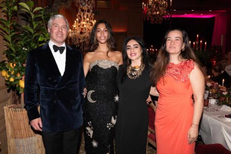 Le roi Fouad II, le comte de Paris et des princes de Liechtenstein ...