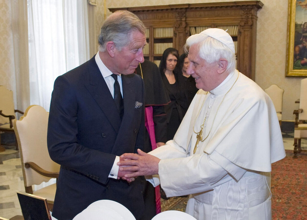 Le roi Charles III et la reine Camilla fêteront leurs noces de ...