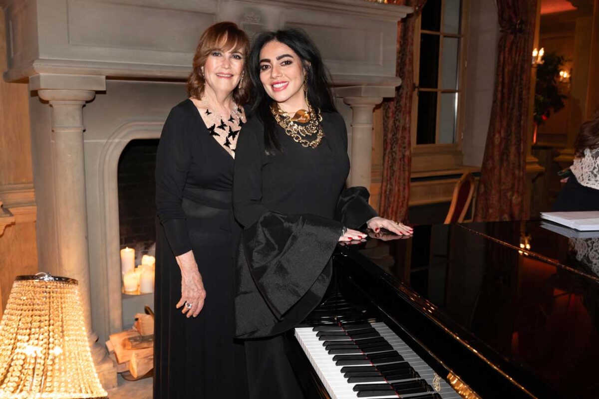 Le roi Fouad II, le comte de Paris et des princes de Liechtenstein ...