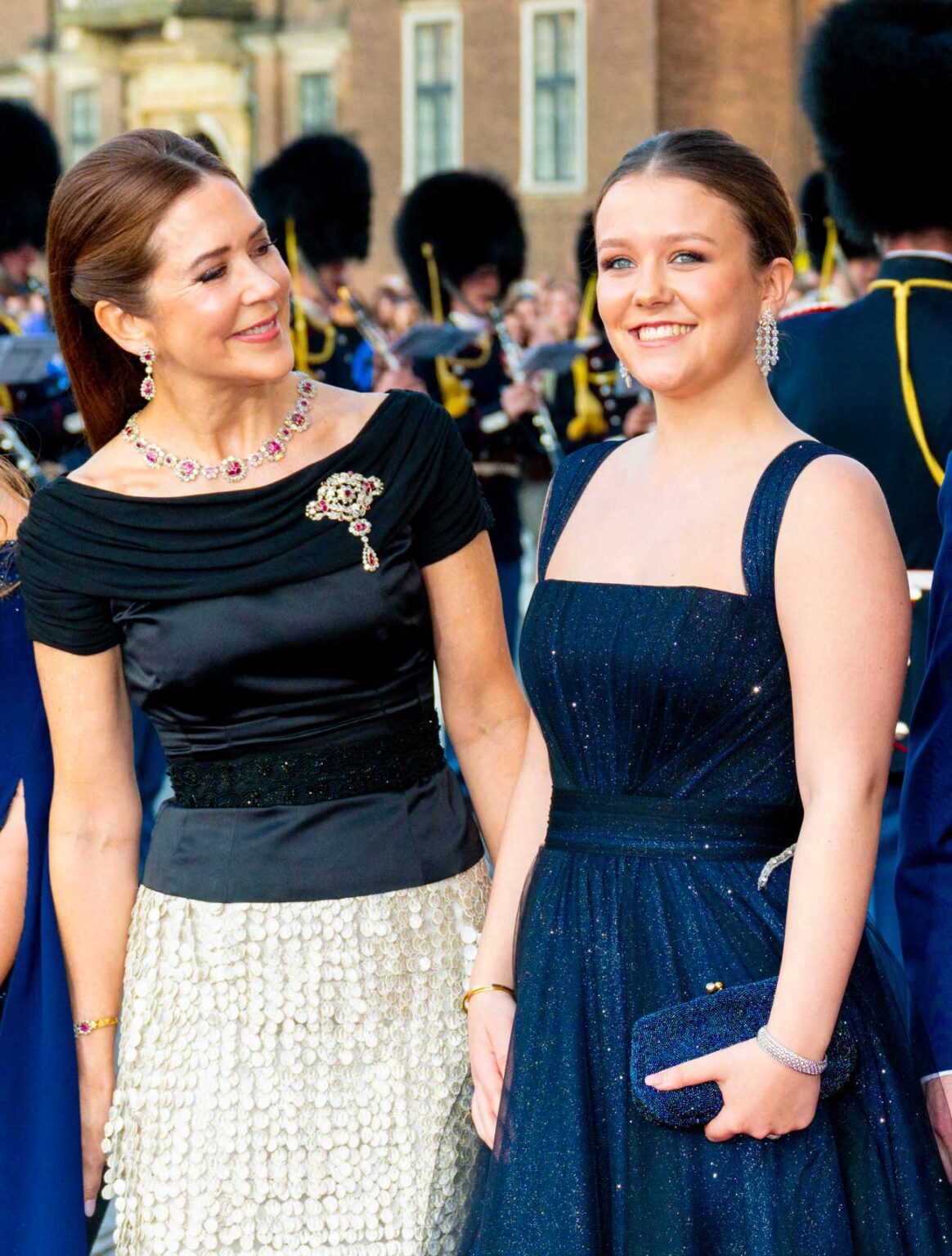 Trois reines radieuses à Copenhague pour fêter l'anniversaire de la ...
