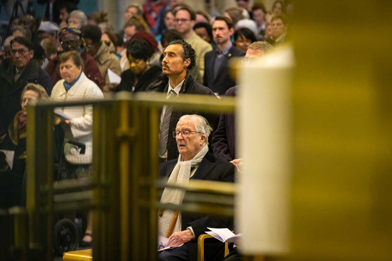 Le roi Albert II et la reine Paola prient pour le pape François à la ...