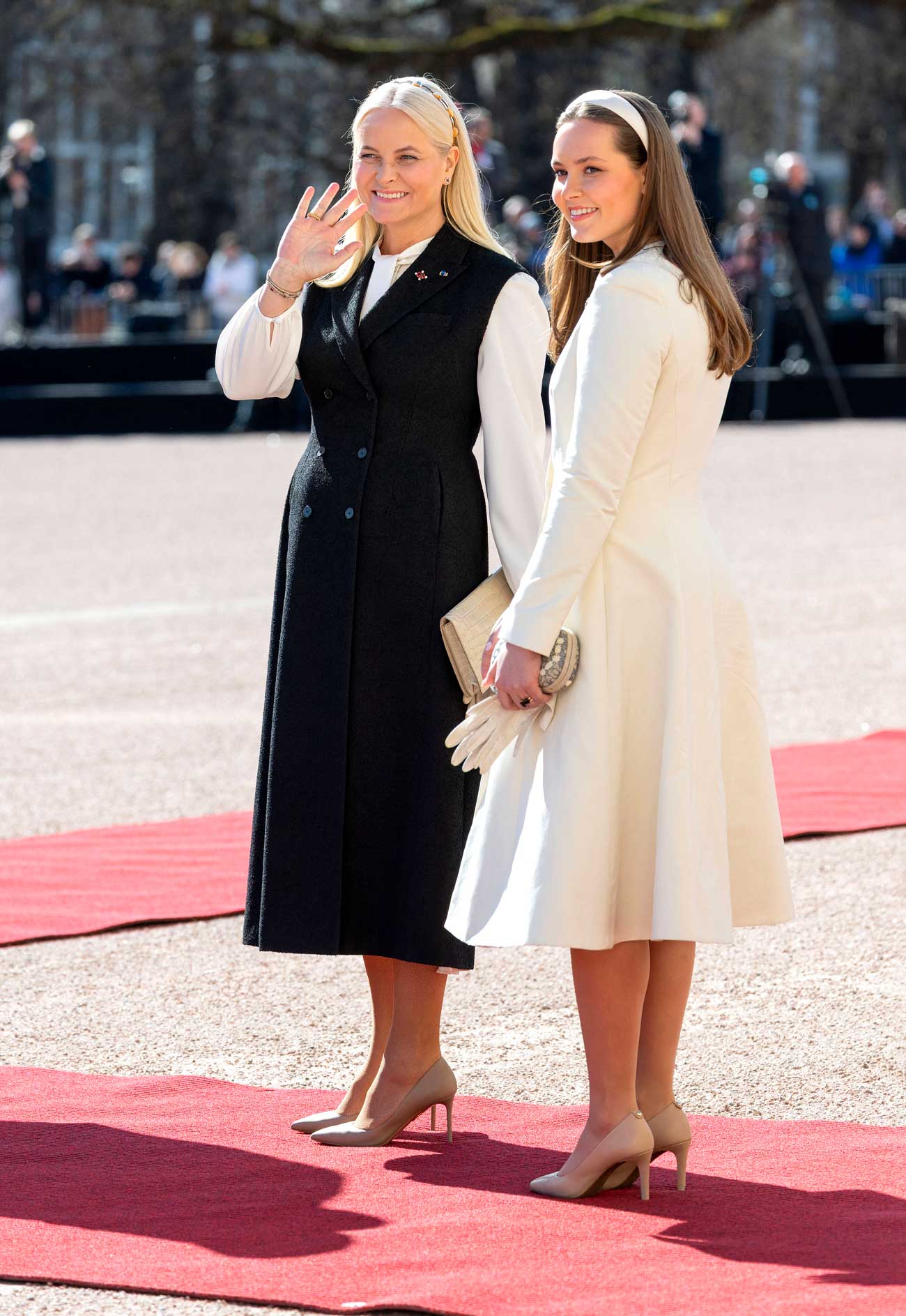 La princesse Ingrid Alexandra accueille la présidente islandaise pour ...