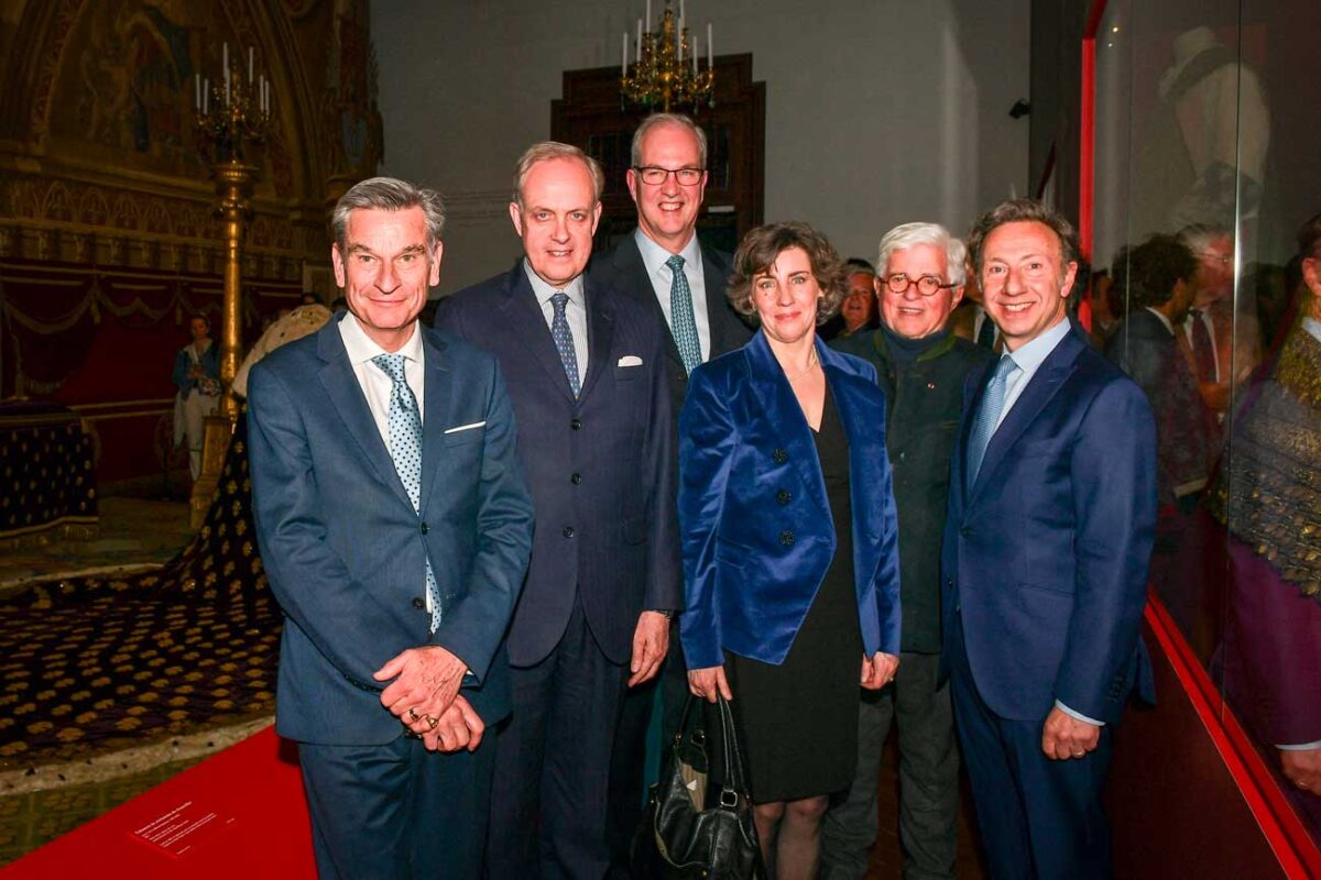 Le prince Jean d'Orléans et le prince Luis Alfonso de Bourbon immergés ...