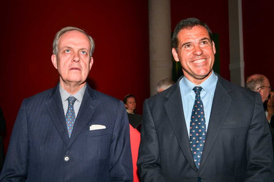 Le prince Jean d'Orléans et le prince Luis Alfonso de Bourbon immergés ...