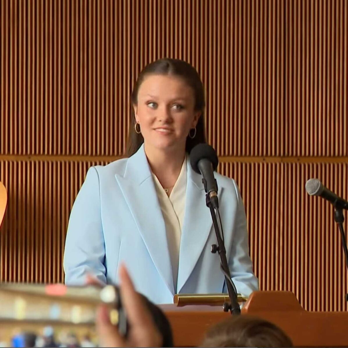 La princesse Isabella fête ses 18 ans à Aarhus parmi les jeunes talents ...
