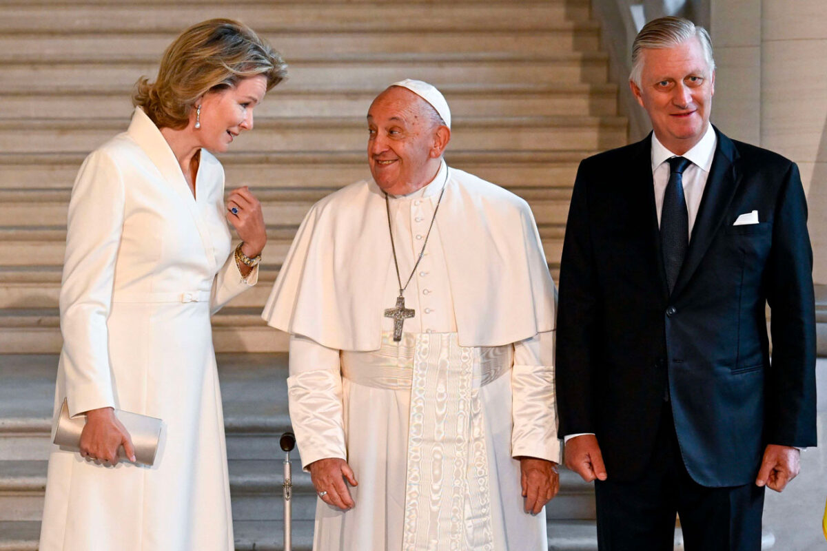 Felipe VI et Philippe : les deux rois catholiques rendent hommage au ...