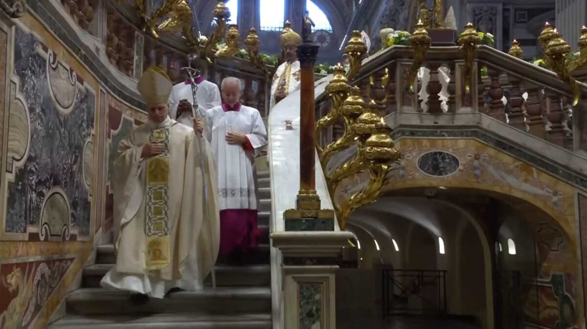 Les royautés à l'intronisation du pape Léon XIV