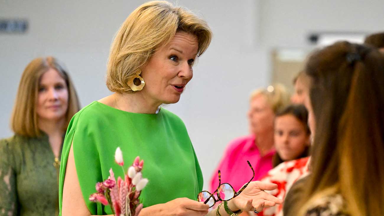 La reine Mathilde fête les 10 ans du centre Mère-Enfant auquel elle ...
