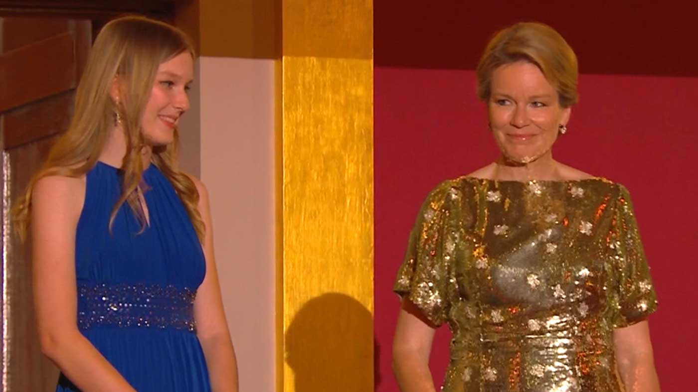 La reine Mathilde étincelante avec la princesse Éléonore à la dernière ...