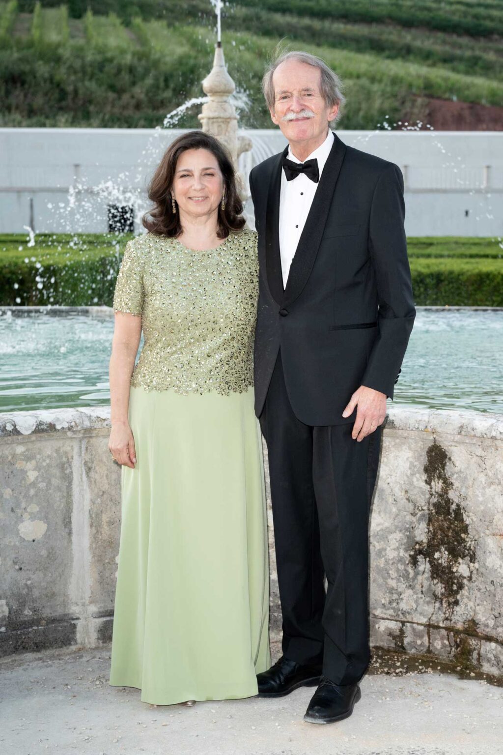 Les royautés célèbrent les noces de perles du duc et de la duchesse de ...