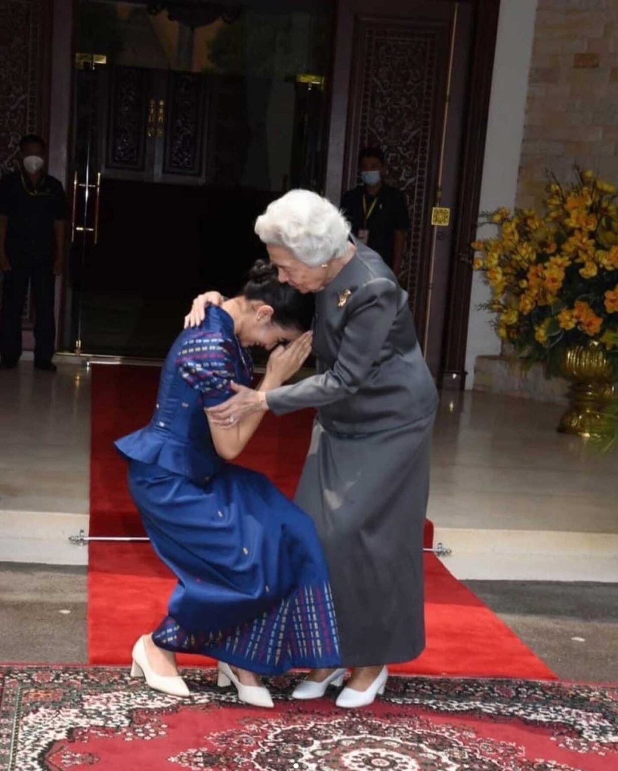 Qui est la princesse Jenna ? Superstar à 13 ans, descendante du roi du Cambodge et d'origine ...