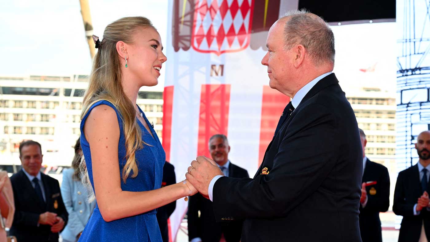 Le prince Albert II adoube l'intégration des princesses Maria Carolina ...
