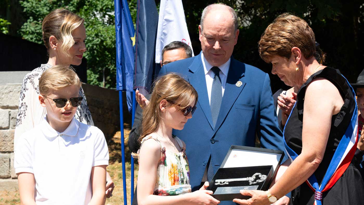 Dalia nudes the lady has a nice tool and knows how to