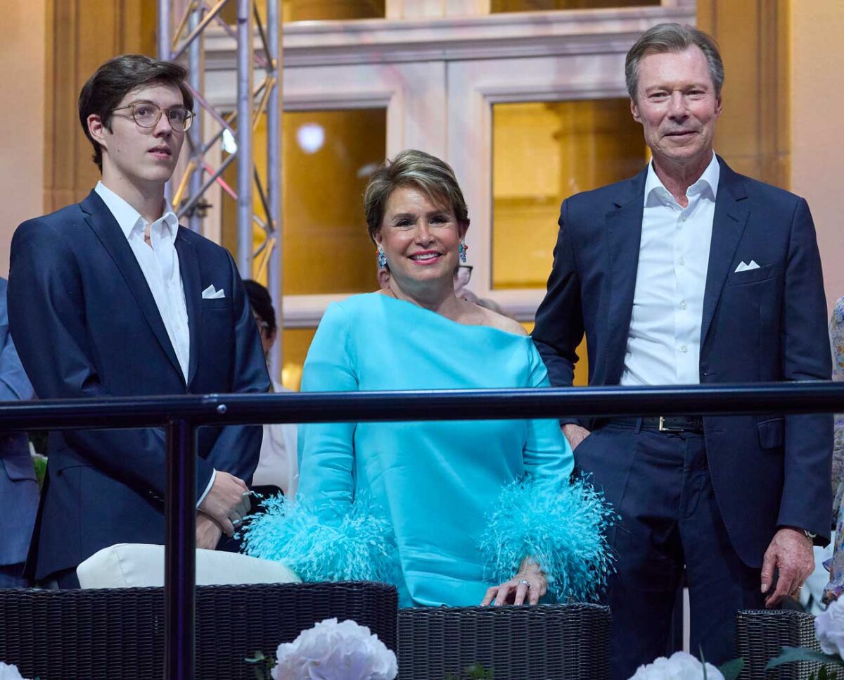 Le prince Gabriel fait la fierté de ses parents et devient le premier ...