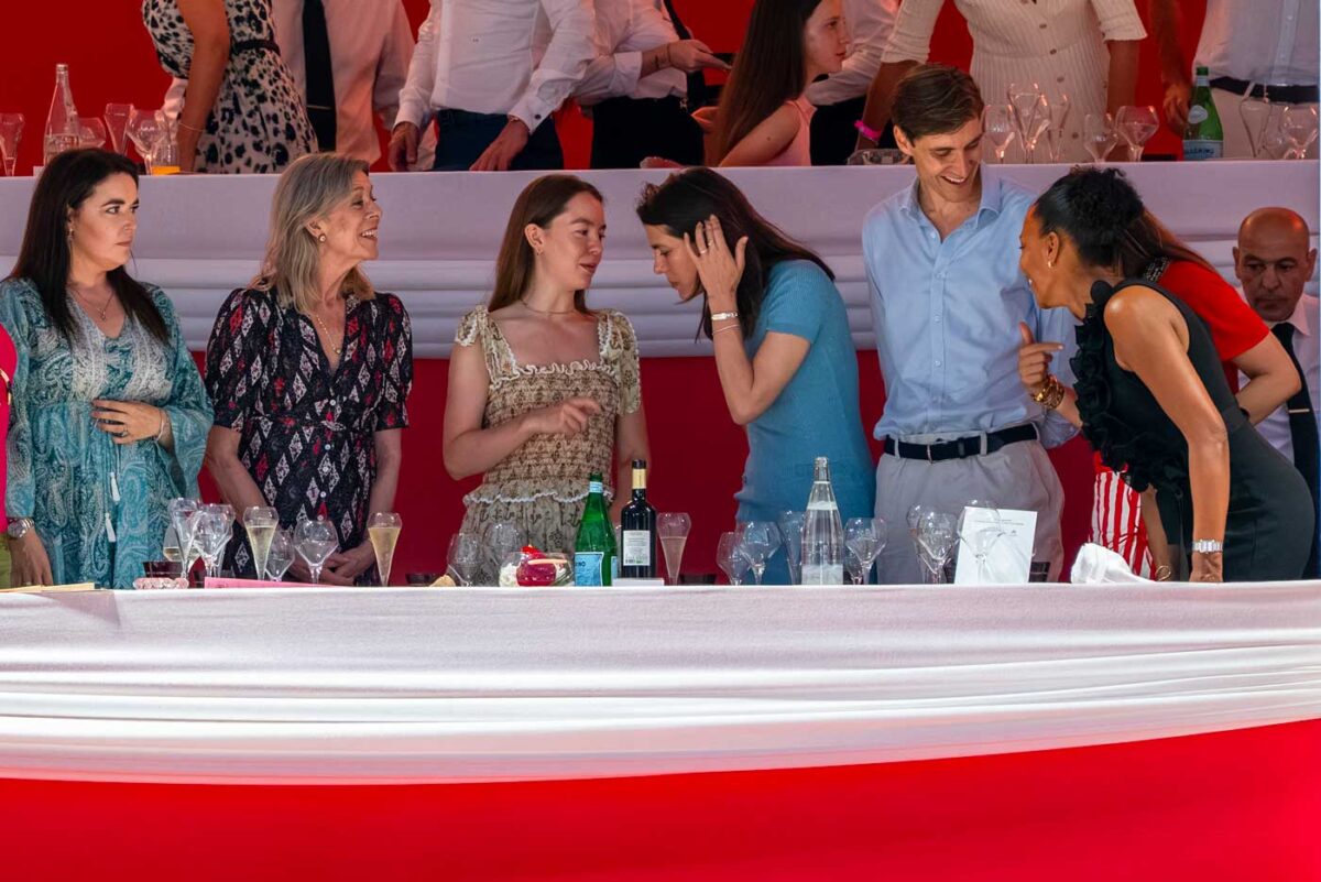 Charlotte Casiraghi, Raphaël Elmaleh et la princesse Alexandra réunis par leur passion pour l ...