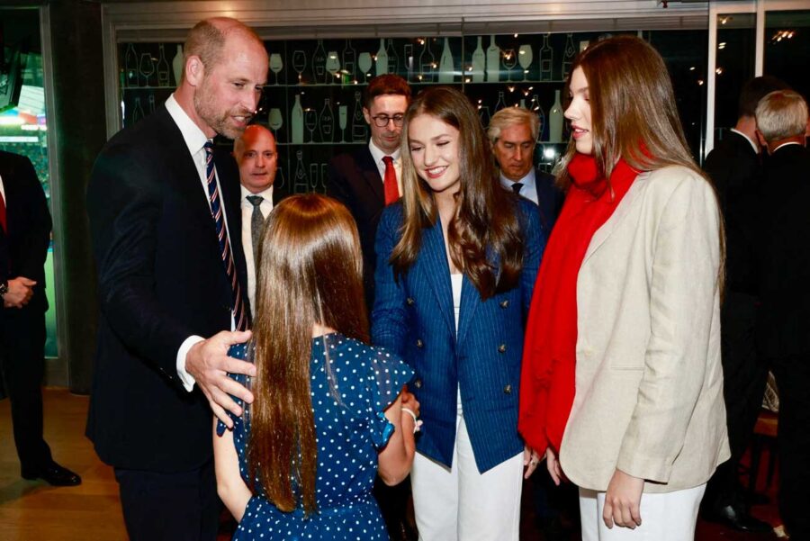 La princesse Charlotte et le prince William retrouvent la princesse ...