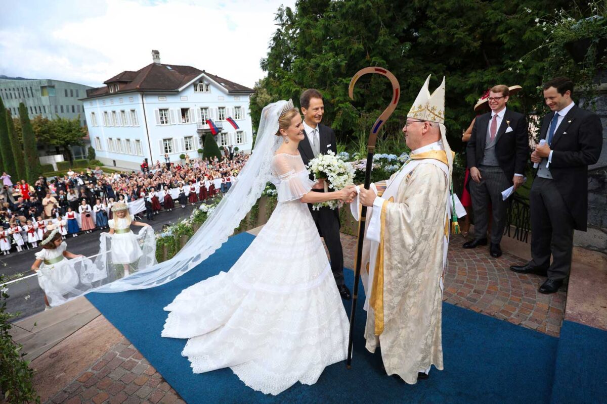 À l'intérieur de la cérémonie privée de mariage de la princesse Marie Caroline de Liechtenstein