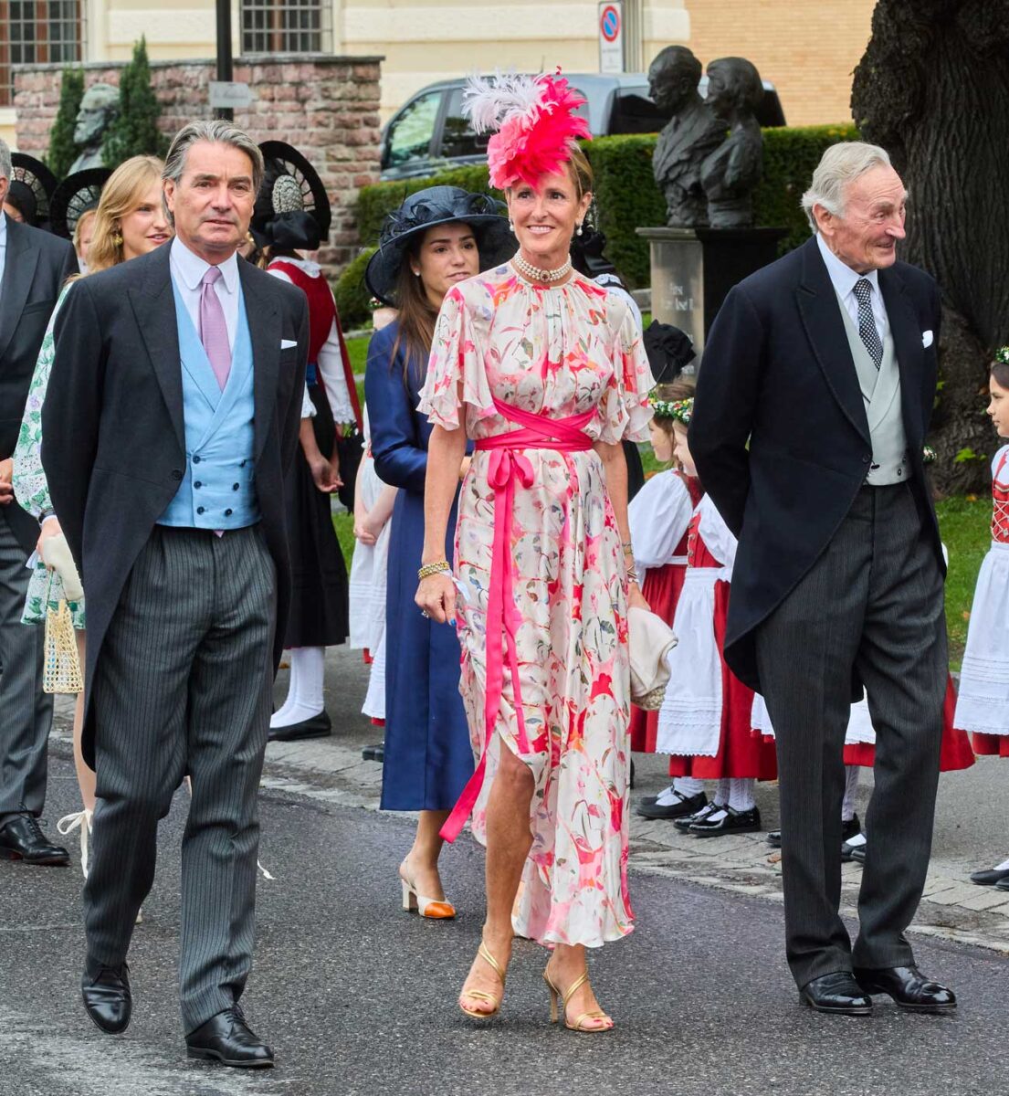 Les descendants des rois de Bavière et de Wurtemberg réunis au mariage ...
