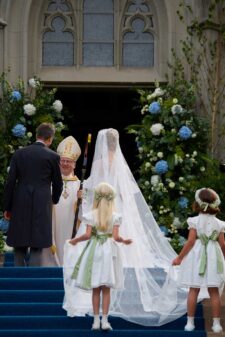 Le mariage de la princesse Marie Caroline de Liechtenstein célébré dans une Principauté en ...