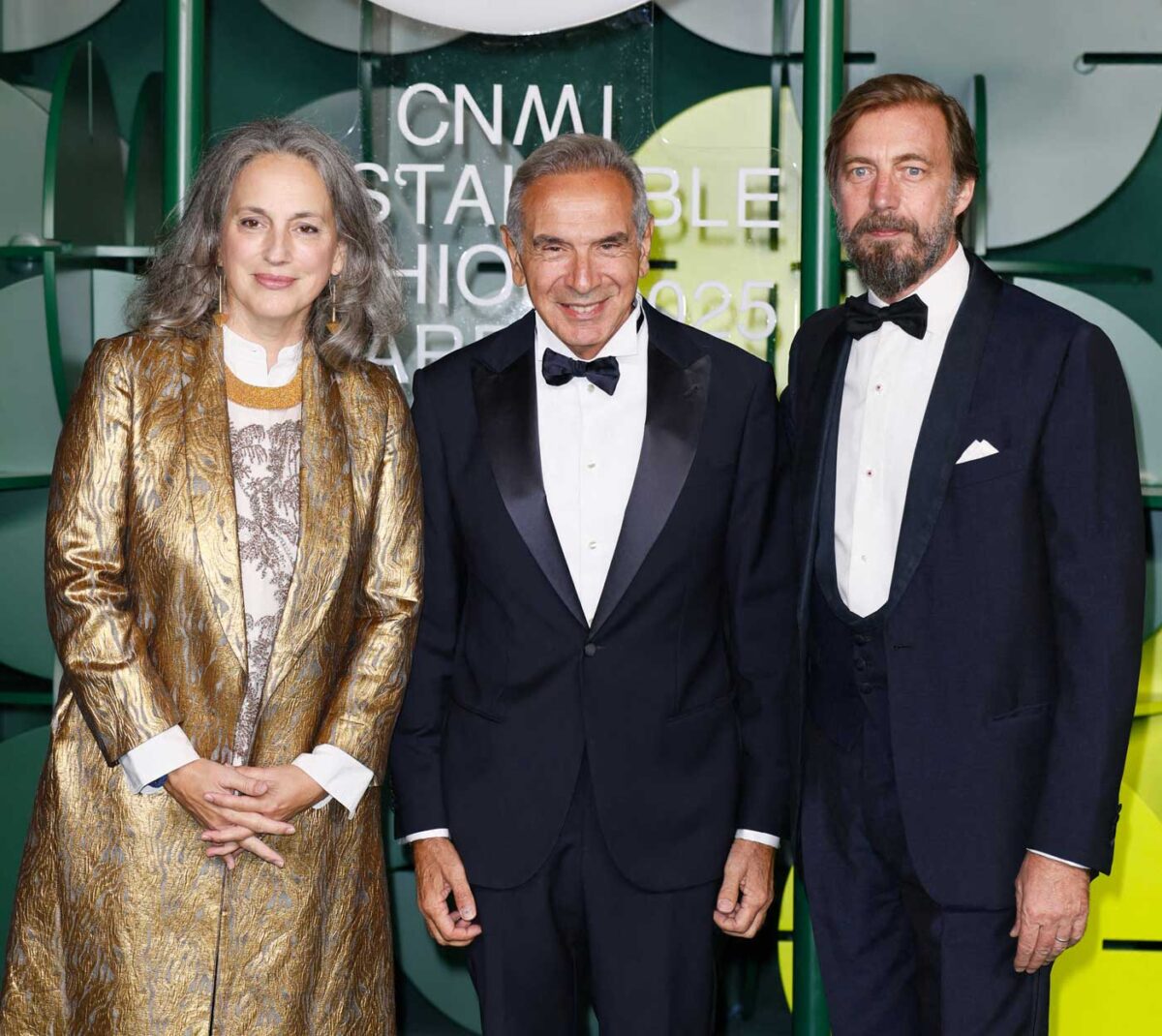 Le prince Aimone et la princesse Olga sur le tapis vert de la Scala à ...
