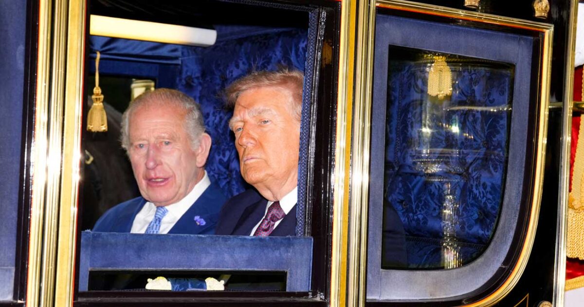 Donald et Melania Trump défilent en carrosse avec Charles III et ...