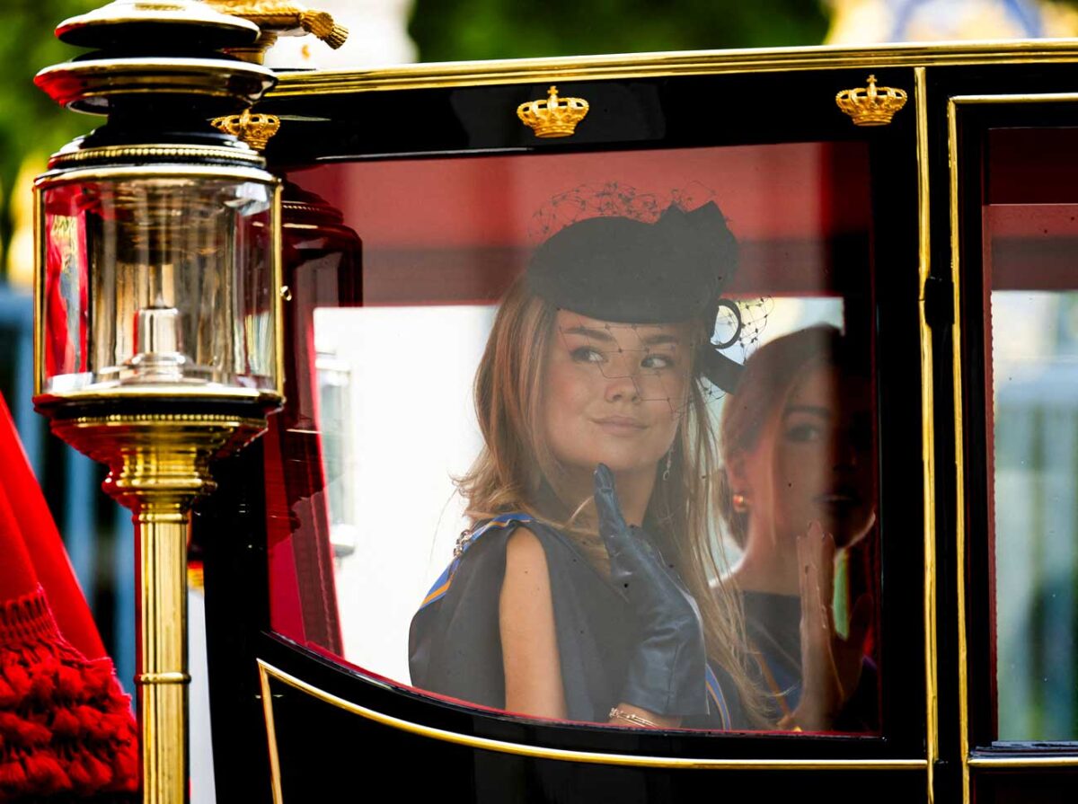 La princesse Ariane porte pour la première fois le cordon de l'ordre du ...