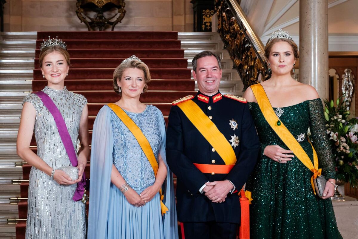 Prinzessin Amalia und Prinzessin Elisabeth: ein strahlendes Erben-Duo ...
