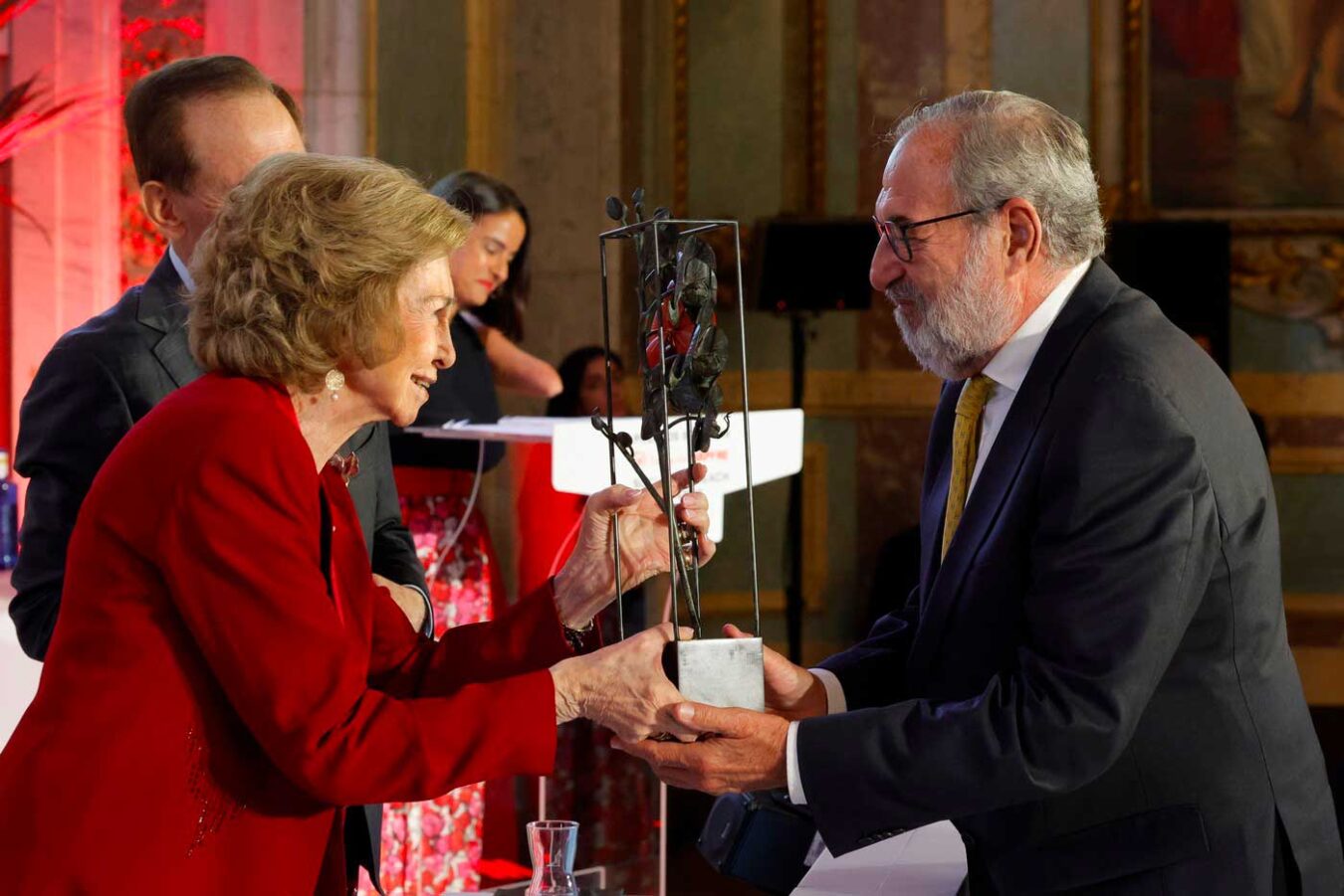 La reine Sofia et l'infante Elena réunies lors d'un rare engagement ...