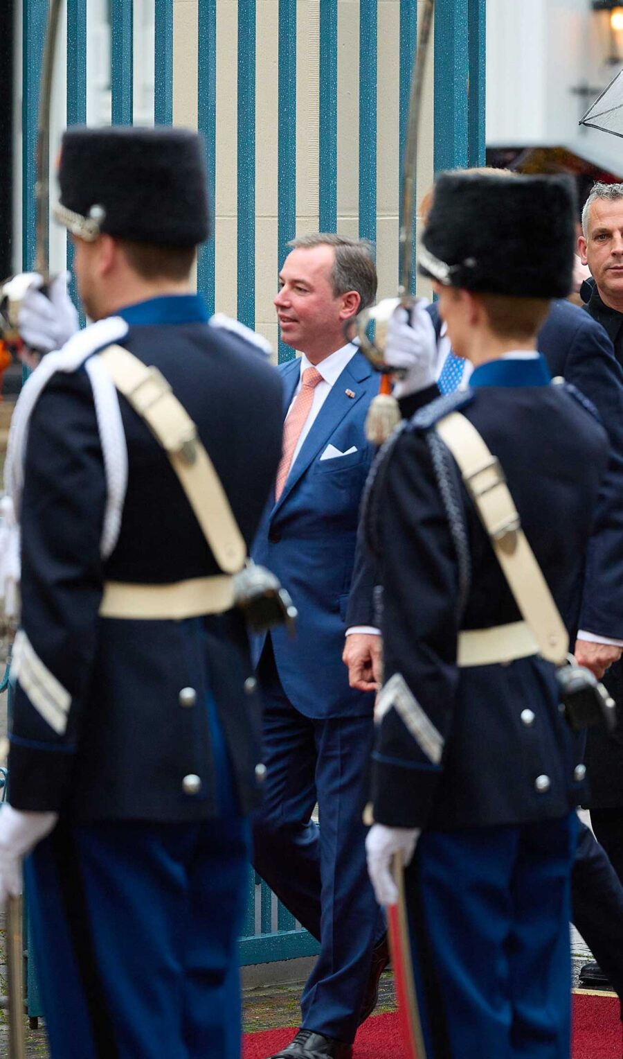 Le grand-duc Guillaume et la grande-duchesse Stéphanie reçus par le roi ...