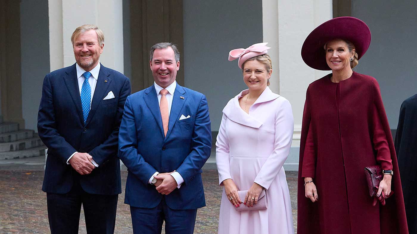 Le grand-duc Guillaume et la grande-duchesse Stéphanie reçus par le roi ...