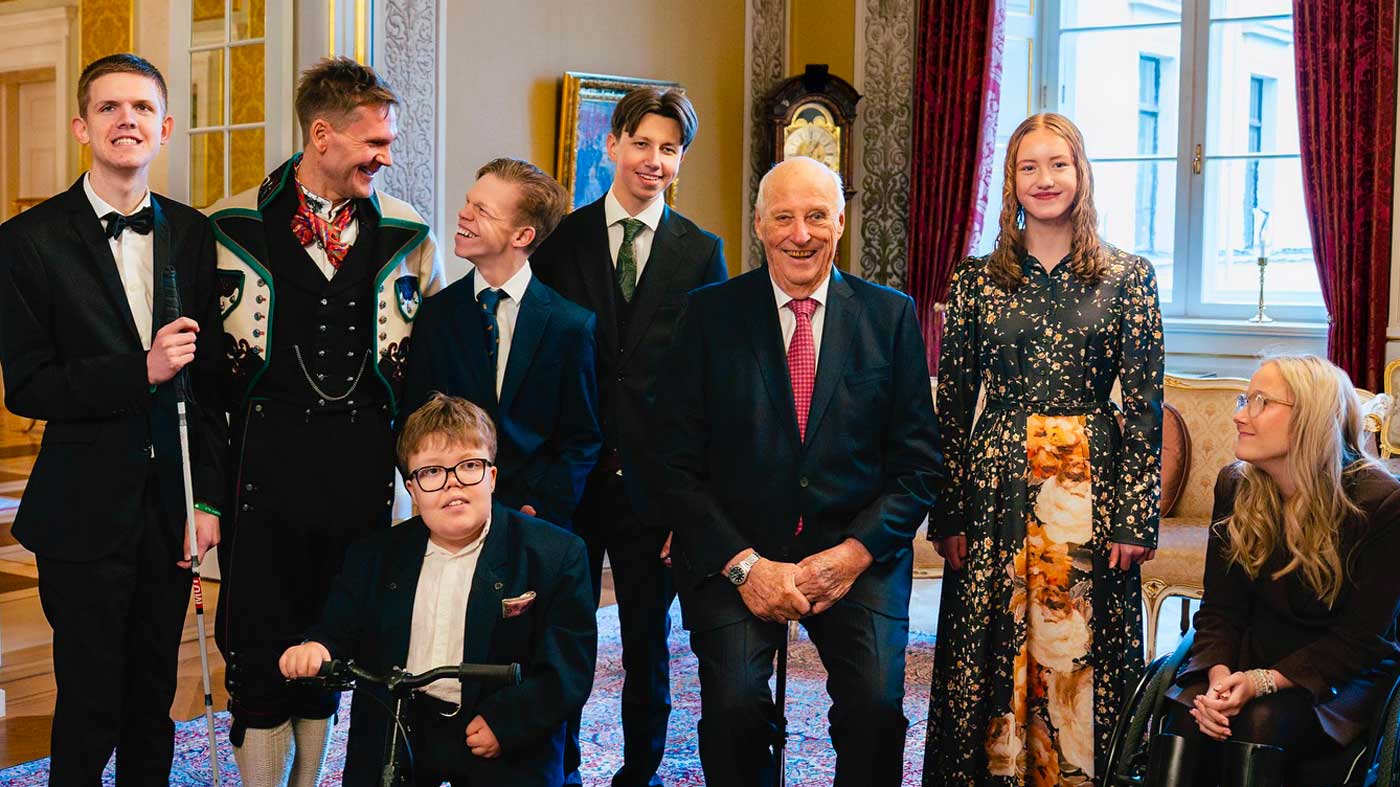 Le roi Harald invite le casting d'une téléréalité inclusive au palais ...