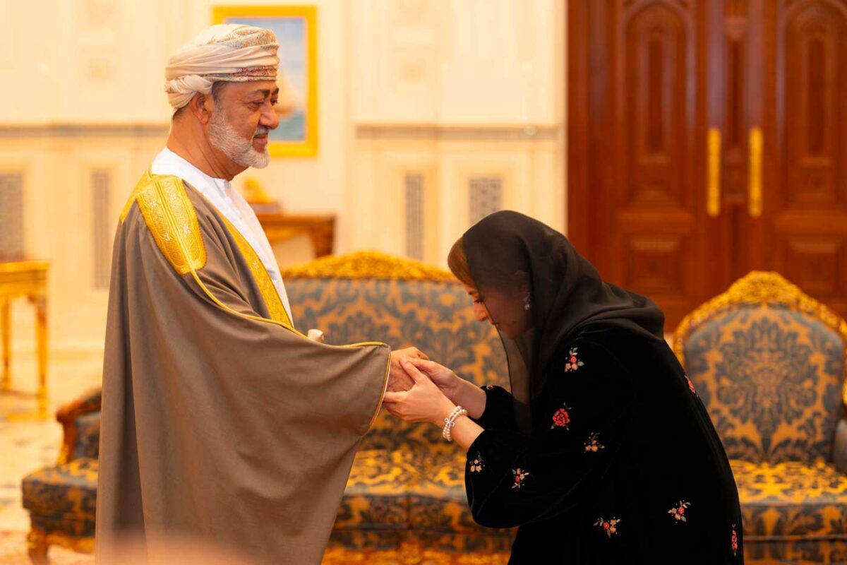 Le sultan d'Oman distingue son épouse : la princesse Ahad obtient ce ...