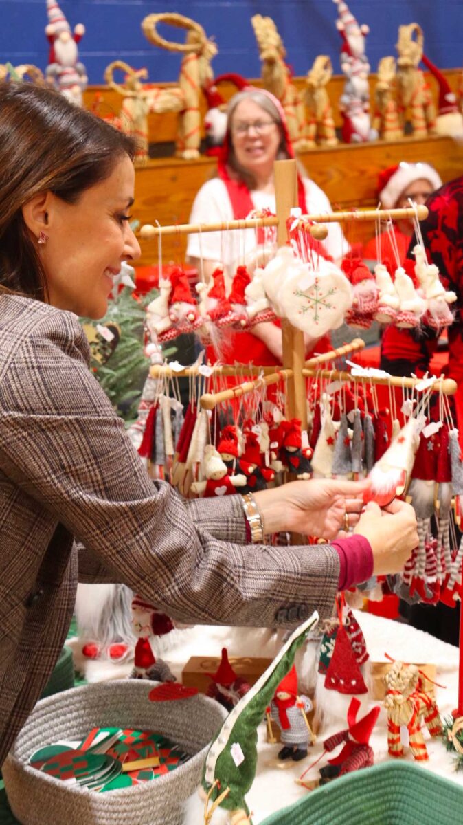 La princesse Marie ouvre le marché de Noël danois à Washington avec ses ...