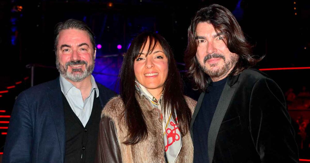 Le prince Joachim et la princesse Yasmine Murat au cirque Bouglione en ...