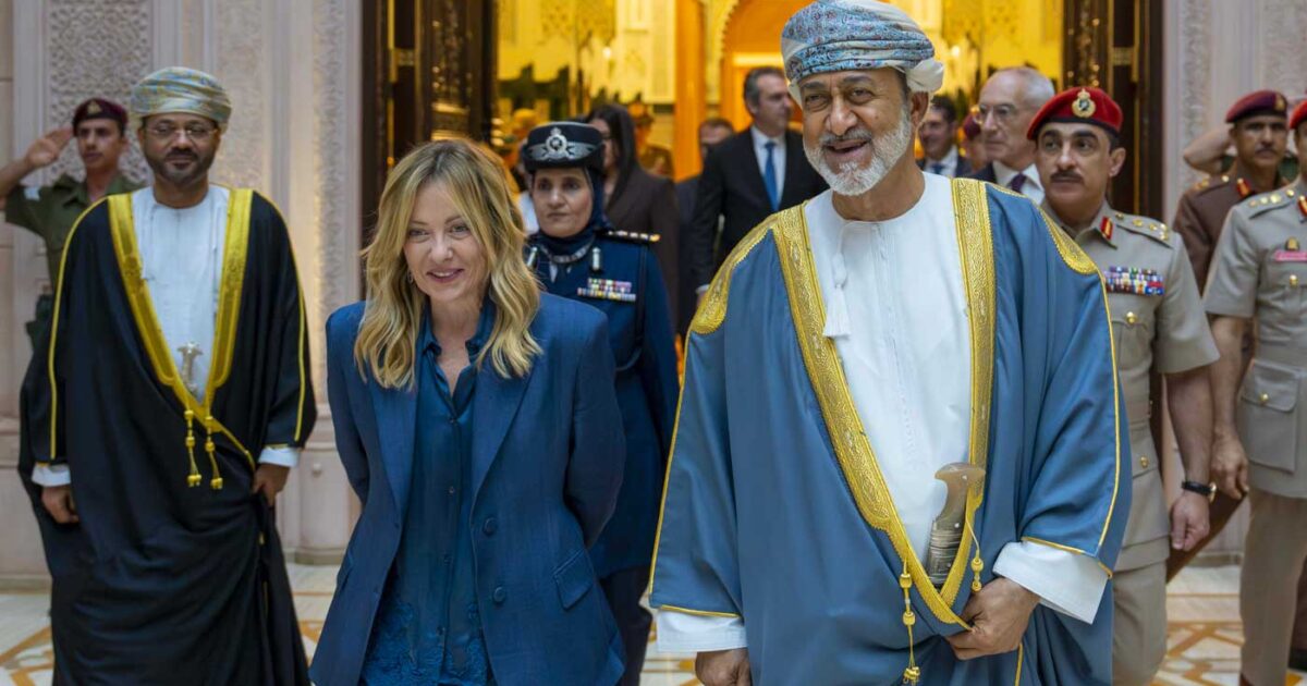 Le sultan d'Oman reçoit Giorgia Meloni
