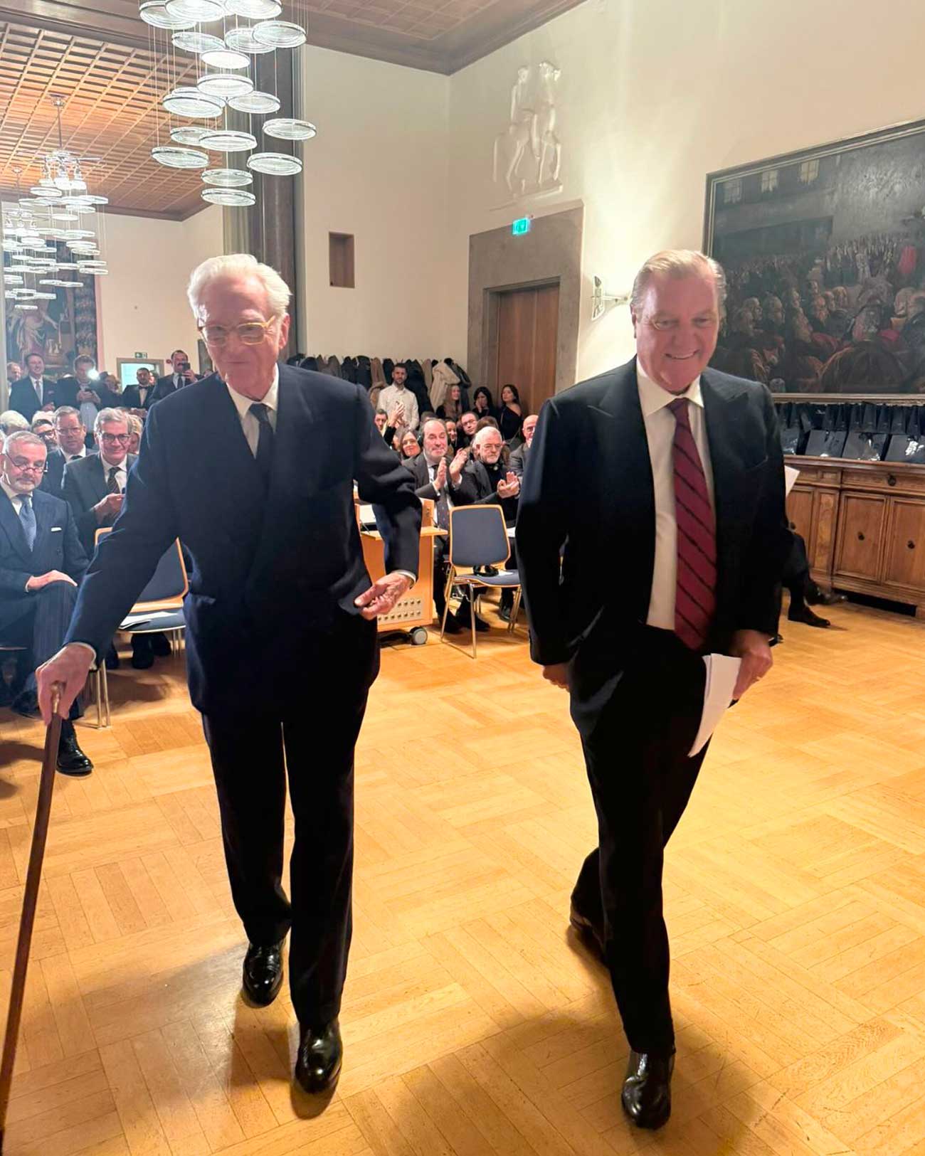 Le duc de Bavière et le duc de Castro réunis à Munich en mémoire de la ...