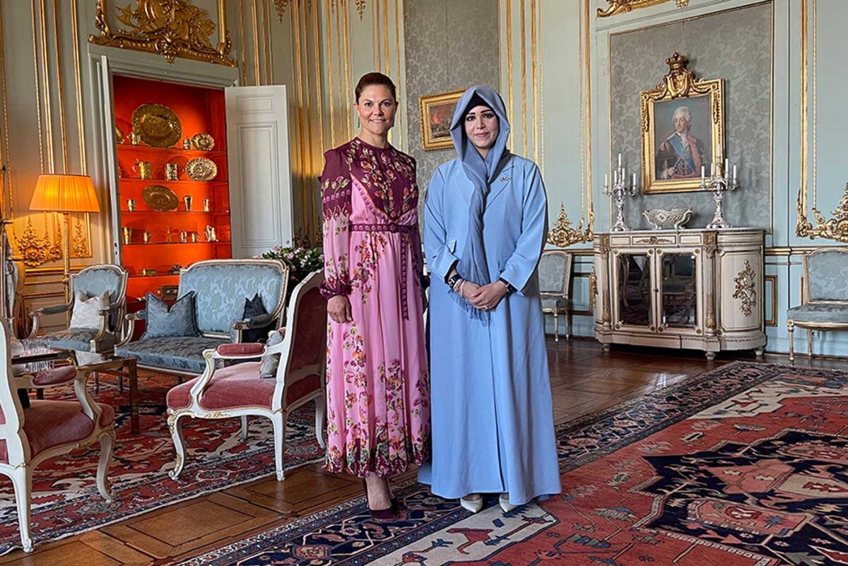Victoria de Suède reçoit la cheikha Latifa de Dubaï au palais royal de ...