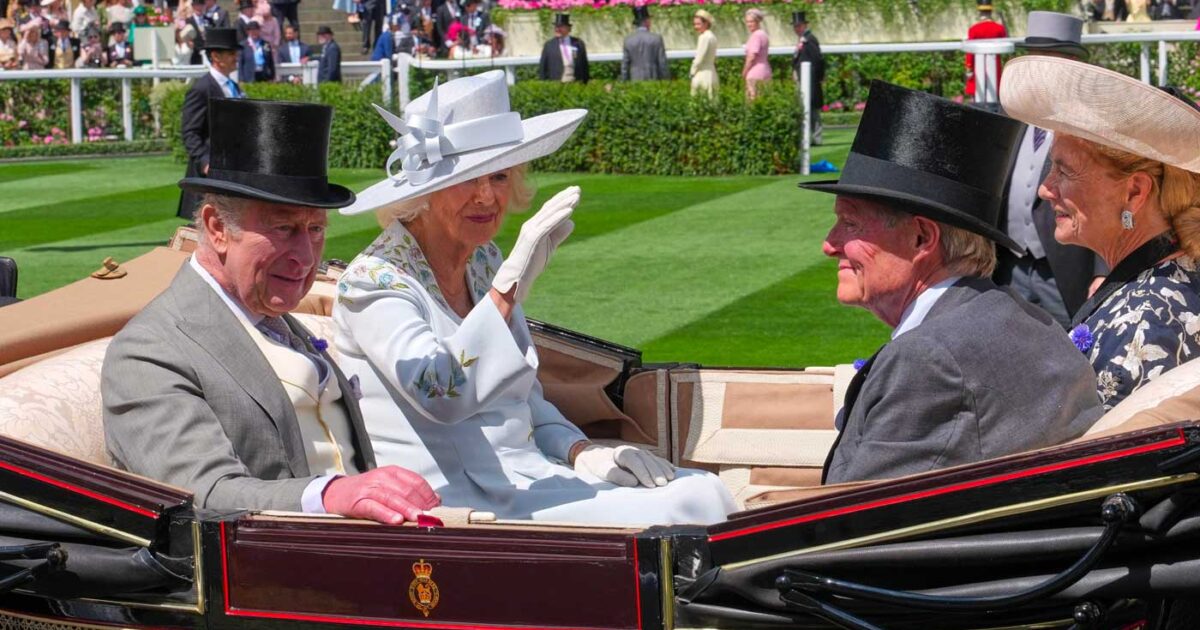 Le roi Charles III et la reine Camilla invitent le duc de Wellington à ...