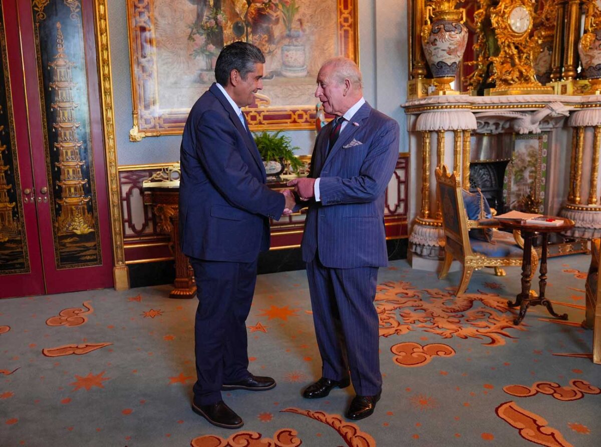 Le roi Charles III reçoit le président des Palaos en audience à Buckingham